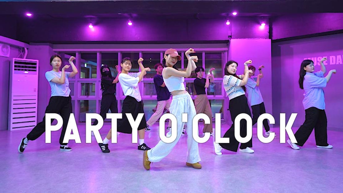 NMIXX(엔믹스) - Party O'Clock / dancecover - inni - 네이버 TV