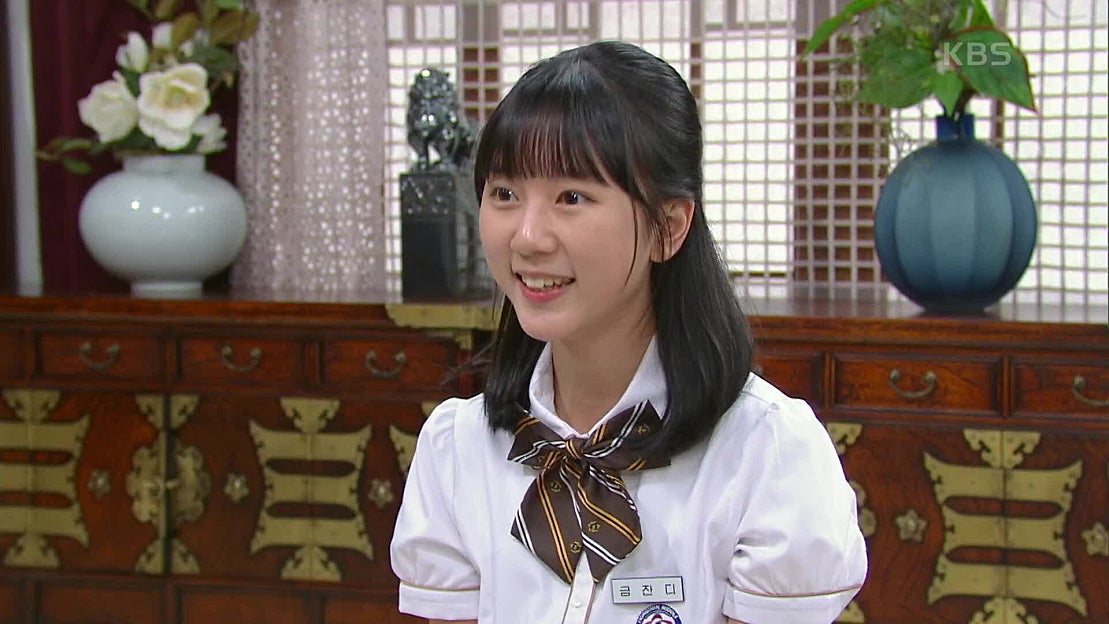 김호영과 이응경에게 큰절 하며 인사 드리는 김시은 | KBS 230809 방송 - 네이버 TV