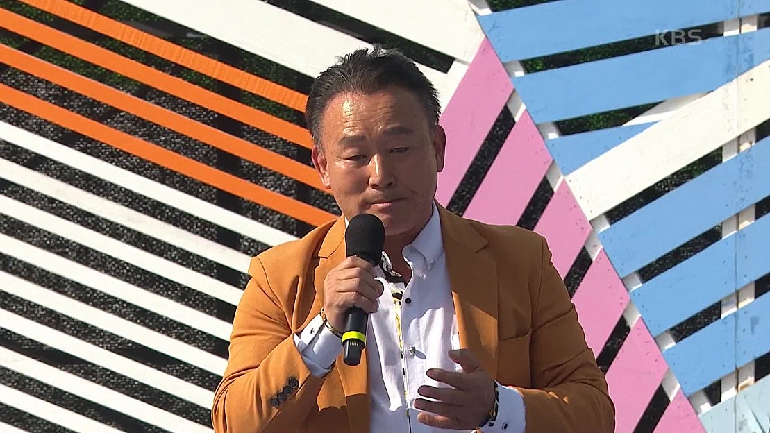 대강의 사나이 김태석 씨의 흰 구름 가는 길 + 성대모사 | KBS 230827 방송 - 네이버 TV