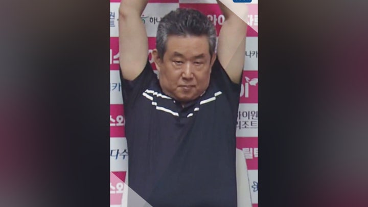 숨길 수 없는 화난 표정 #ShortForm - 네이버 TV