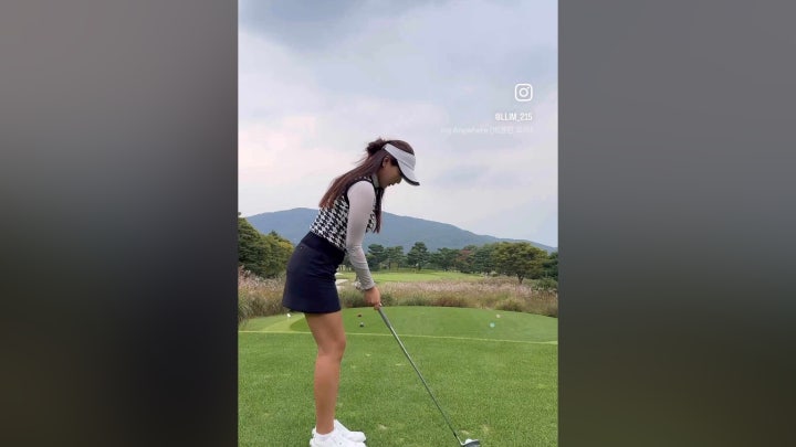 가을 🍂KLPGA 김태림프로 아이언 티샷 - 네이버 TV