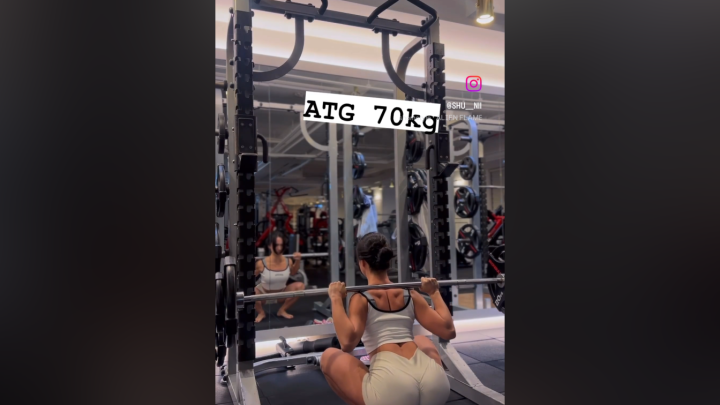 자세 이상해서 한번도 못올렸던 70KG 스쿼트 - 네이버 TV