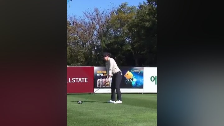 2R 2번홀 이제영 티샷 [S-OIL 챔피언십 2023] - 네이버 TV