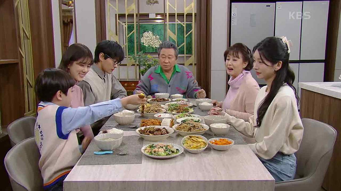 양지원을 환영하는 최우혁의 가족들 | KBS 240215 방송 - 네이버 TV