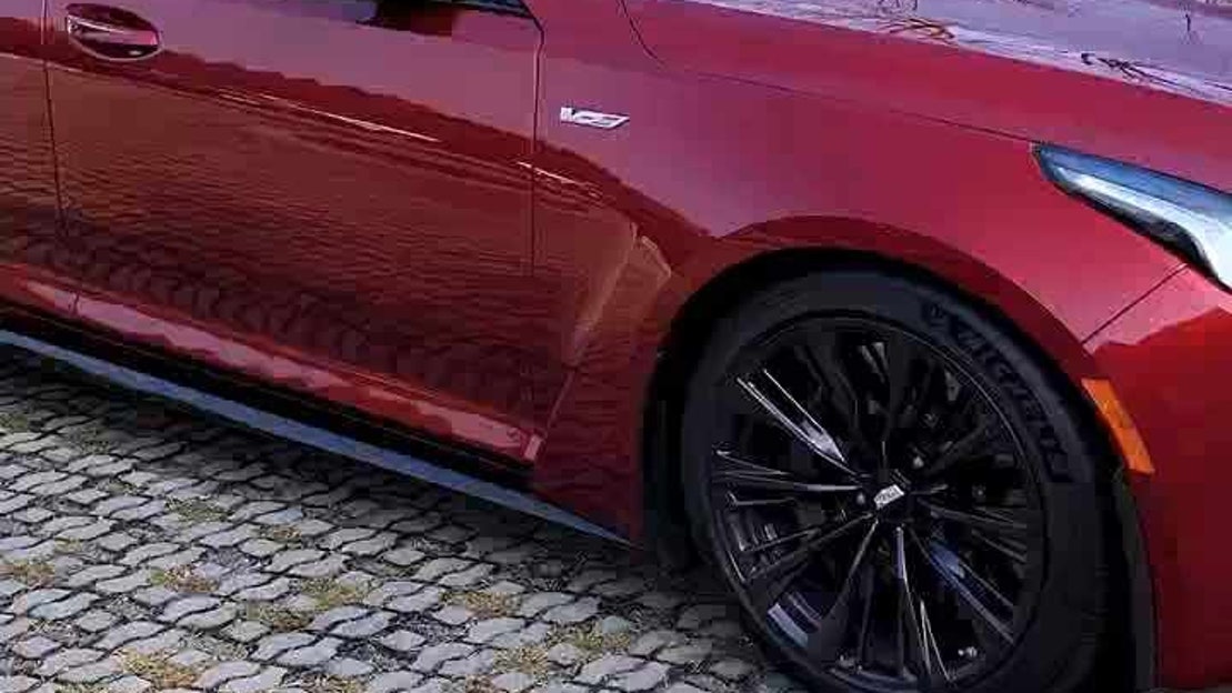 가장 빠른 차! 677마력! 8기통 배기음! CT5 -V BLACKWING #shorts - 네이버 TV