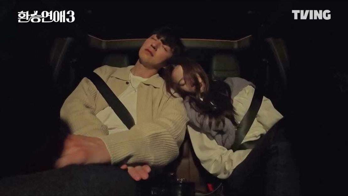 [환승연애3] 살포시 내어주는 어깨😶‍🌫️ ㅣ#shortsㅣTVING - 네이버 TV