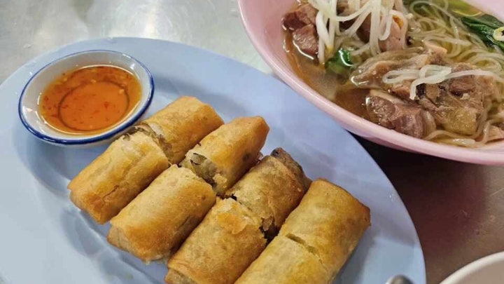 방콕 맛집 카오산로드 나이쏘이갈비국수 And 방콕카페 로켓커피 네이버 Tv