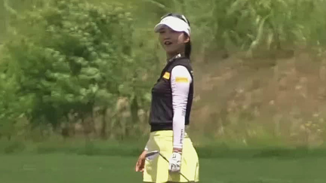 '그림 같은 어프로치' 아쉽게 샷이글 놓치는 이예원 [Sh수협은행 MBN 여자오픈 2R] - 네이버 TV