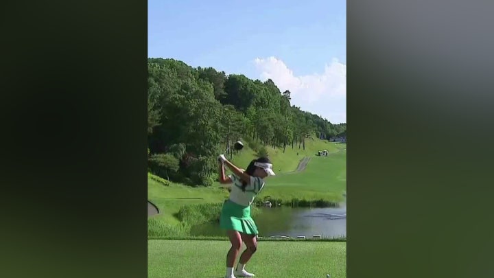 2R 18번홀 이동은 티샷 [Sh수협은행 MBN 여자오픈] - 네이버 TV