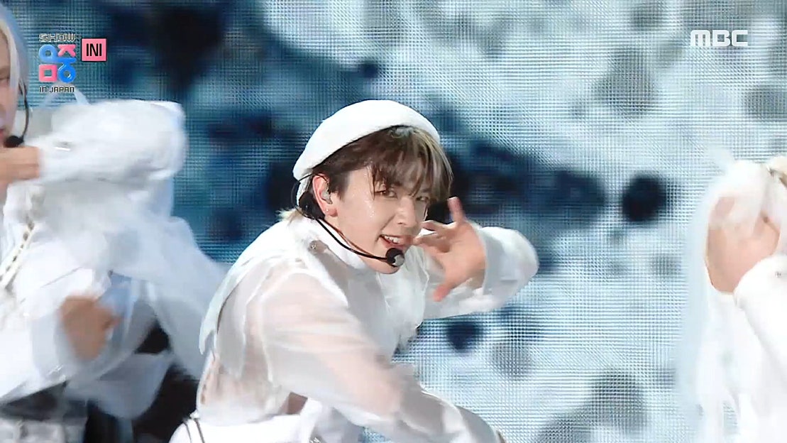 아이엔아이 - LOUD (Korean Ver.) (INI - LOUD (Korean Ver.)), MBC 240717 방송 - 네이버 TV