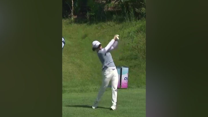 1R 10번홀 정윤지 티샷 [Sh수협은행 MBN 여자오픈] - 네이버 TV