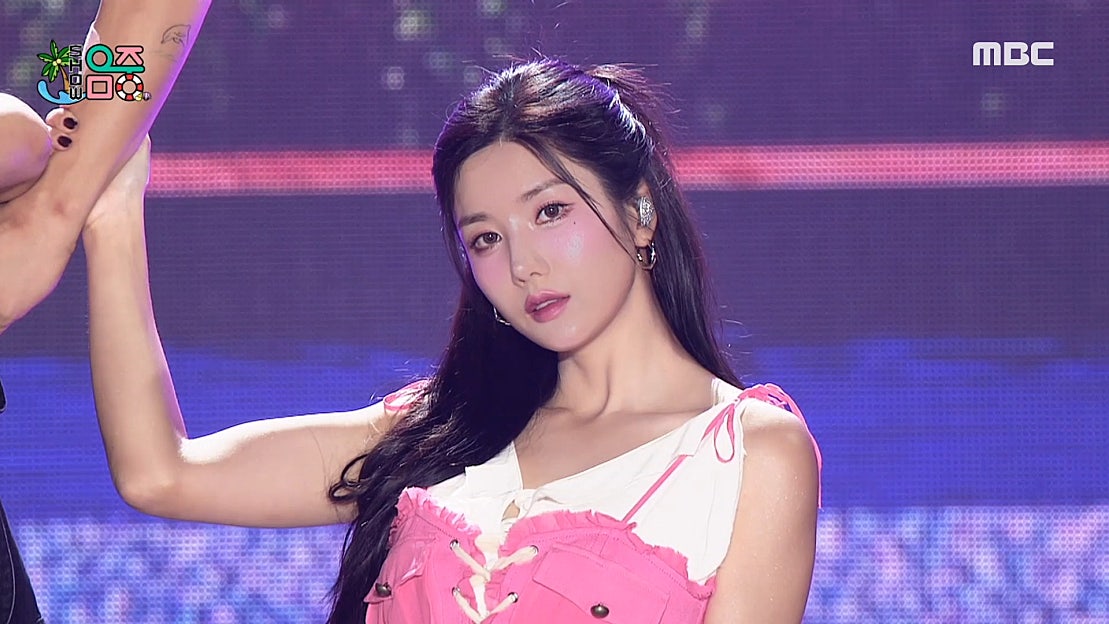 권은비 - SABOTAGE (KWON EUNBI - SABOTAGE), MBC 240817 방송 - 네이버 TV