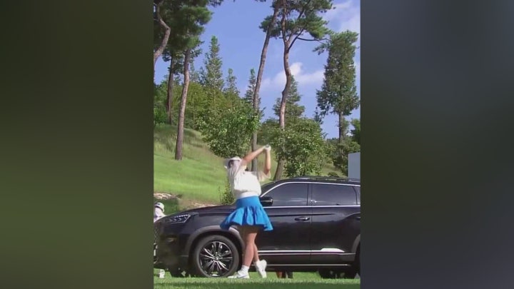 2R 16번홀 전예성 티샷 [제13회 KG 레이디스 오픈] - 네이버 TV