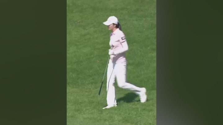 2R 파4 11번홀 이가영 연속샷 [제13회 KG 레이디스 오픈] - 네이버 TV