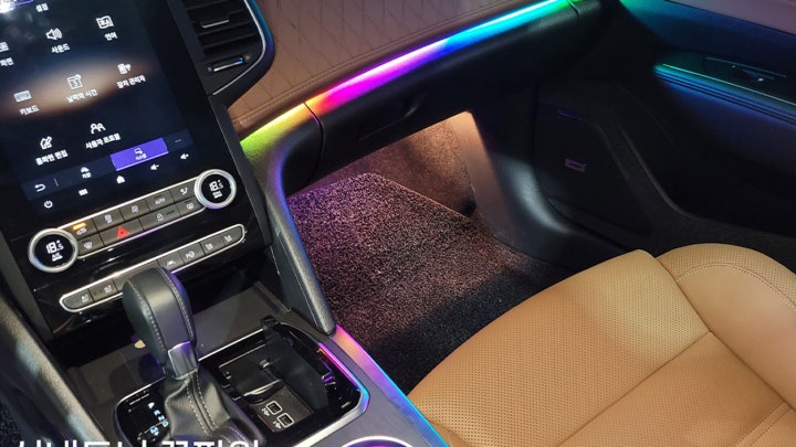 르노 SM3 SM5 SM7 SM6 무빙 엠비언트 라이트 대구 부산 아크릴 비노출 무드등 튜닝 전문 DMX - 네이버 TV