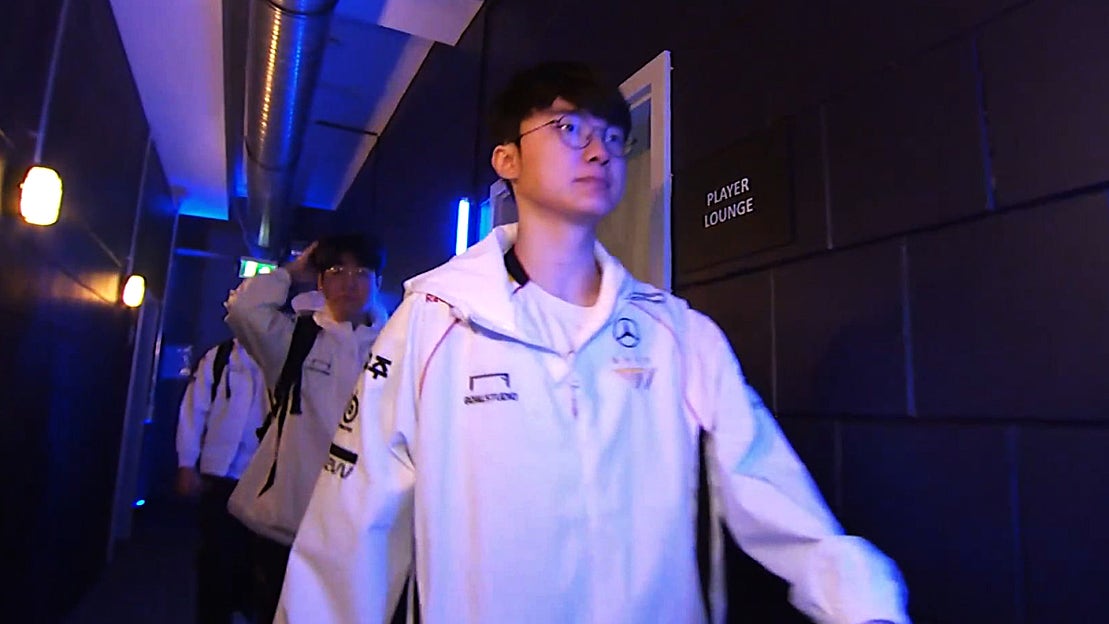 G2-T1 1세트 하이라이트 | 10.11 | 2024 LoL 월드 챔피언십 스위스 스테이지 - 네이버 TV