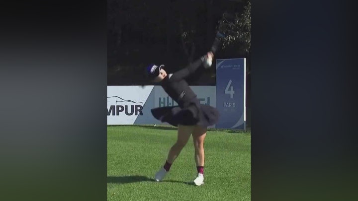 2R 4번홀 임진영 티샷 [덕신EPC · 서울경제 레이디스 클래식] - 네이버 TV