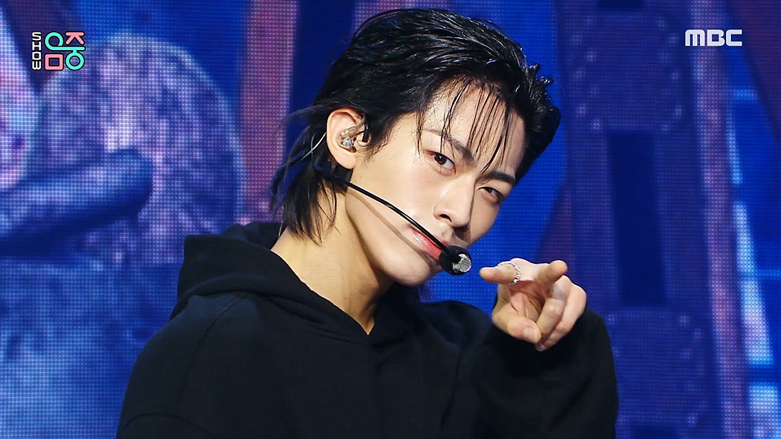 에이티투메이저 - 혀끝 (82MAJOR - Stuck), MBC 241102 방송 - 네이버 TV