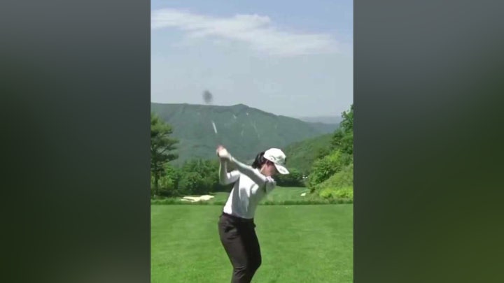 1R 9번홀 황유민 티샷 [Sh수협은행 MBN 여자오픈] - 네이버 TV