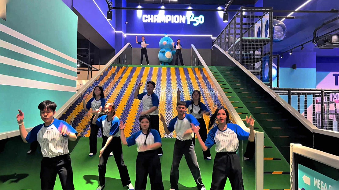 Champion 1250 ParcMall Dist 8 HCMC Vietnam (24년) - 네이버 TV