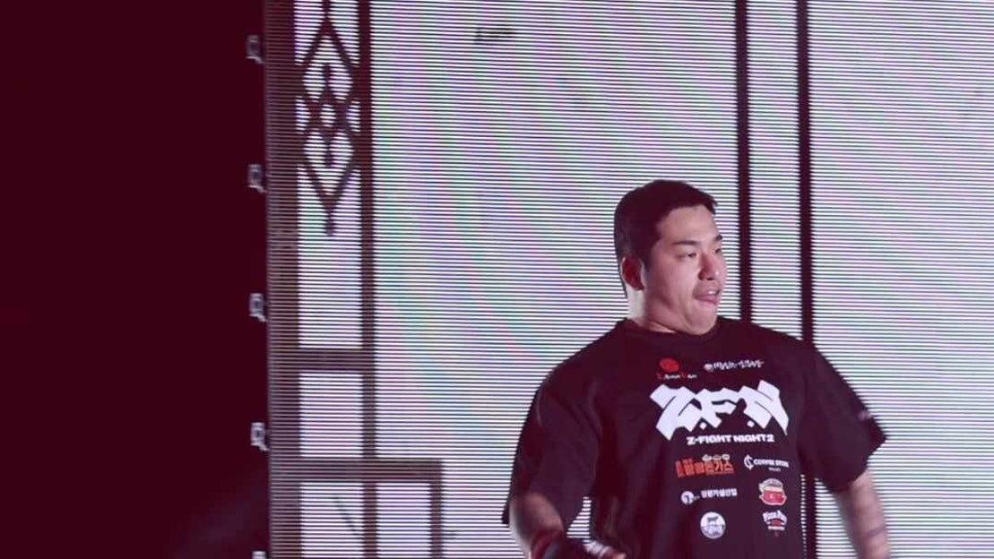 ZFN 02 '양산 맥그리거' 최세훈 등장! - 네이버 TV