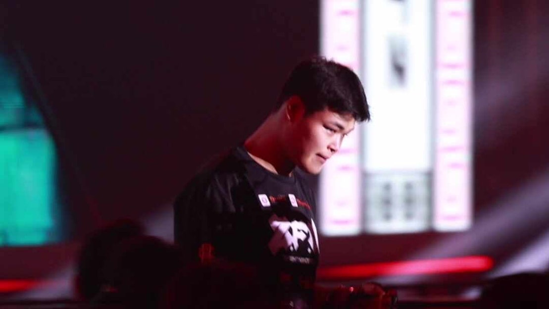 ZFN 02 '신림 고릴라' 윤태규 등장신 - 네이버 TV