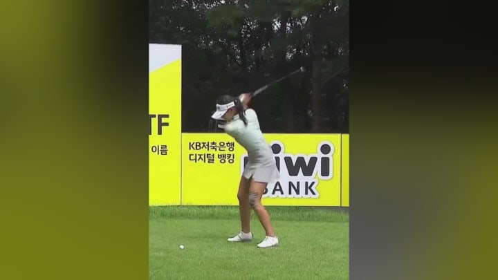 3R 8번홀 유현조 티샷 [KB금융 스타챔피언십] - 네이버 TV