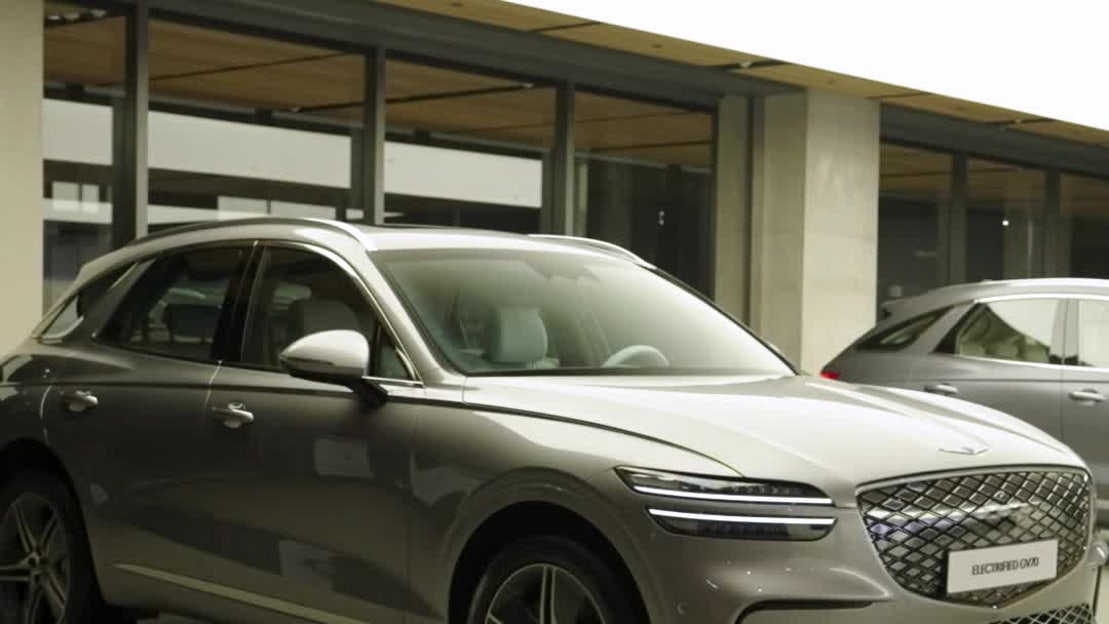 완성도 높인 제네시스 GV70 전기차 출시! - 네이버 TV