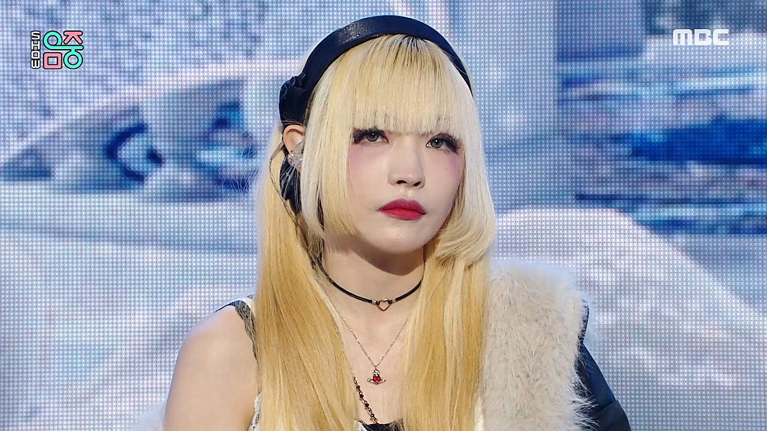 러블레스 - White out(白視現象) (Lubless - White out(白視現象)), MBC 250118 방송 - 네이버 TV