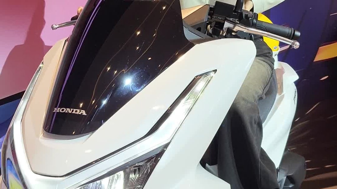 472만원? 스쿠터의 대명사 ‘PCX' - 네이버 TV