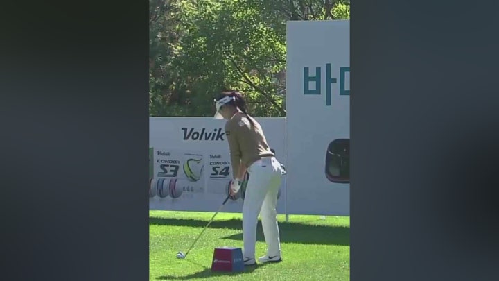 3R 7번홀 이예원 티샷 [덕신EPC · 서울경제 레이디스 클래식] - 네이버 TV