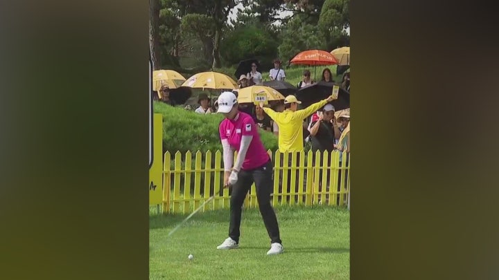 3R 1번홀 성유진 티샷 [KB금융 스타챔피언십] - 네이버 TV