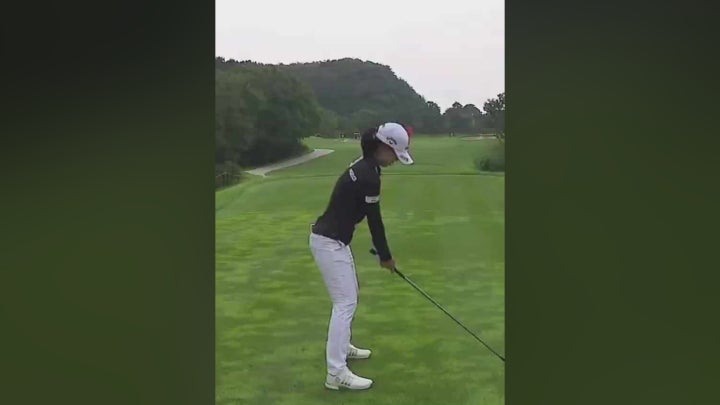 2R 18번홀 황유민 티샷 [한화 클래식 2024] - 네이버 TV