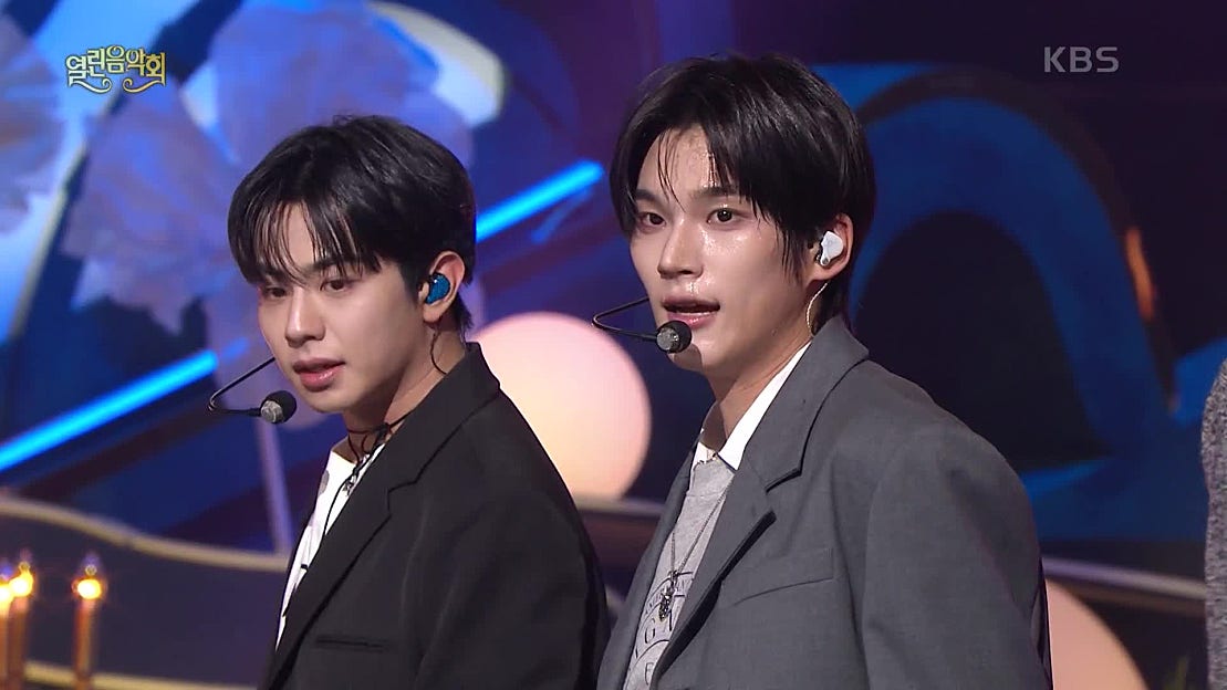 EVNNE (이븐) - Badder Love | KBS 250316 방송 - 네이버 TV