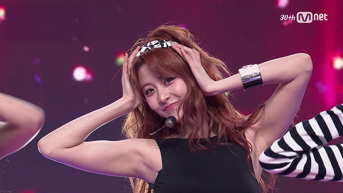 'COMEBACK' LE SSERAFIM - Come Over | Mnet 250320 방송 - 네이버 TV