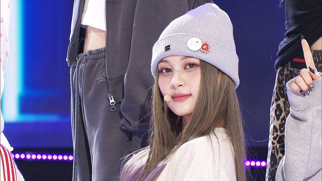 GENBLUE - ACT LIKE THAT [THE SHOW 250325] - 네이버 TV