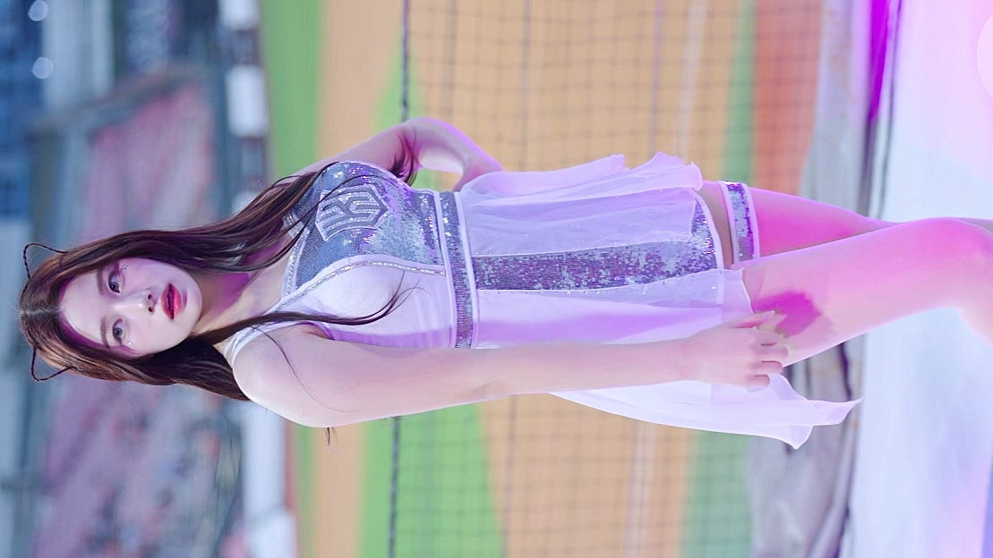 [4K] 허니 이예빈 치어리더 직캠 Lee Yebin cheerleader KT위즈 250326 - 네이버 TV