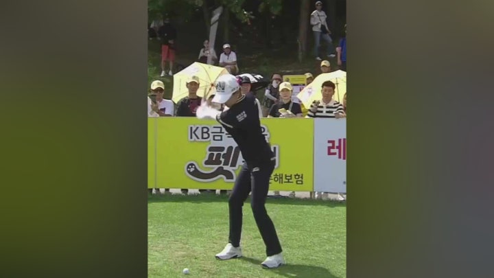 3R 3번홀 현세린 티샷 [KB금융 스타챔피언십] - 네이버 TV