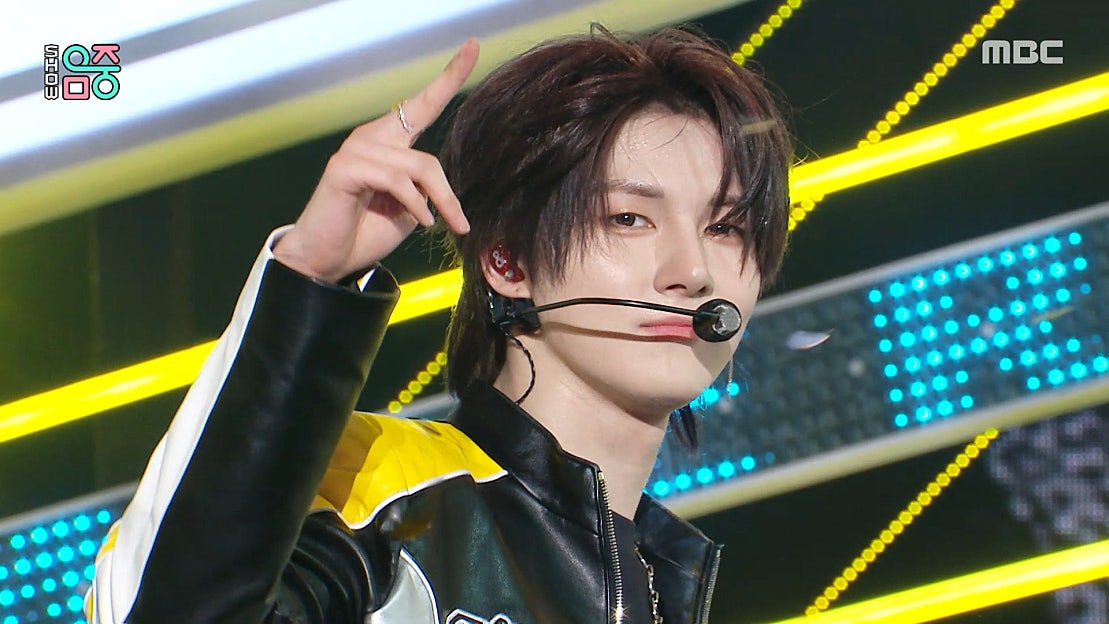 앰퍼샌드원 - Kick Start (AMPERS&ONE - Kick Start), MBC 250412 방송 - 네이버 TV