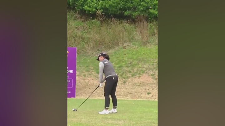 [AI클립] 3R 파5 3번홀 마다솜 티샷 (넥센 · 세인트나인 마스터즈 2025) - 네이버 TV