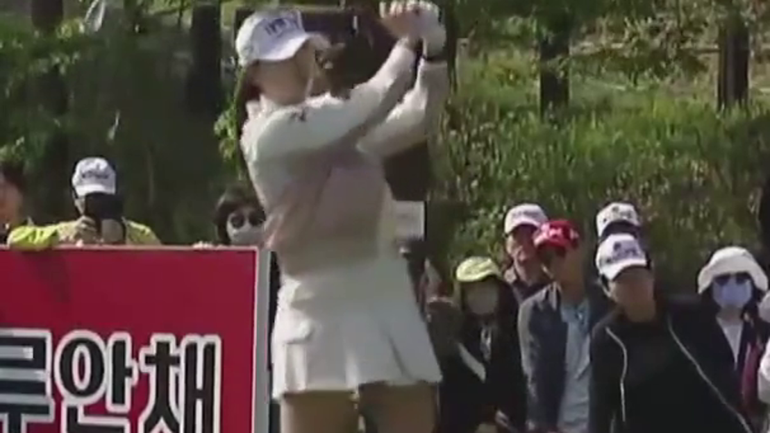 [AI클립] 3R 파3 15번홀 김민선7 티샷 (덕신EPC 챔피언십) - 네이버 TV