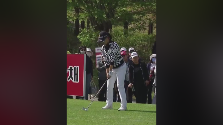 [AI클립] 3R 파3 15번홀 정윤지 티샷 (덕신EPC 챔피언십) - 네이버 TV