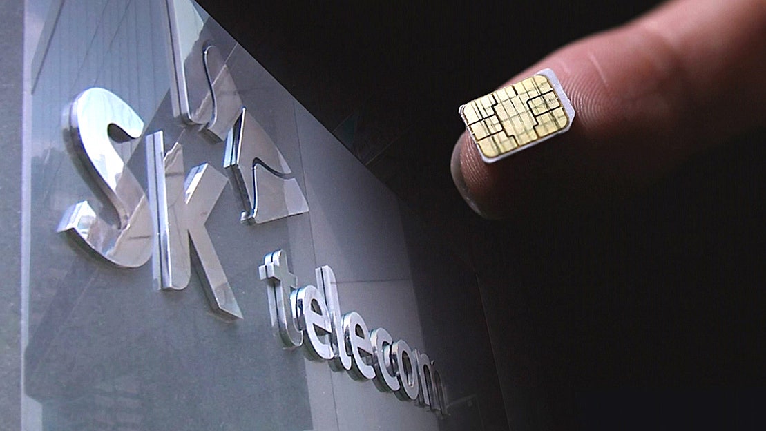 "SKT 30년 썼는데.." 유심 교체 첫날, 가입자 3만명 넘게 '이탈' - 네이버 TV