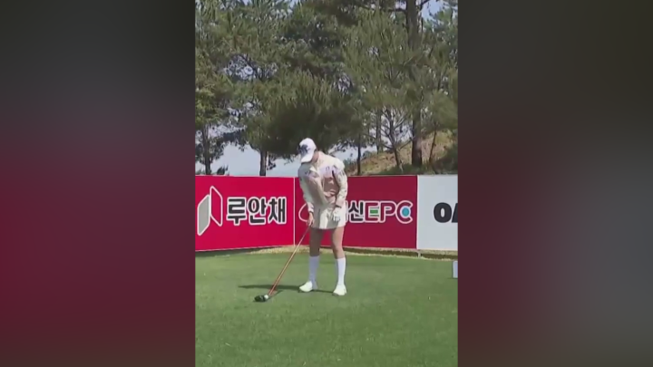 [AI클립] 3R 파5 11번홀 김민선7 티샷 (덕신EPC 챔피언십) - 네이버 TV