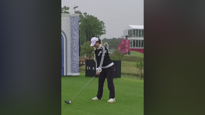 [AI클립] 1R 파4 14번홀 황유민 티샷 (크리스에프앤씨 제47회 KLPGA 챔피언십) - 네이버 TV