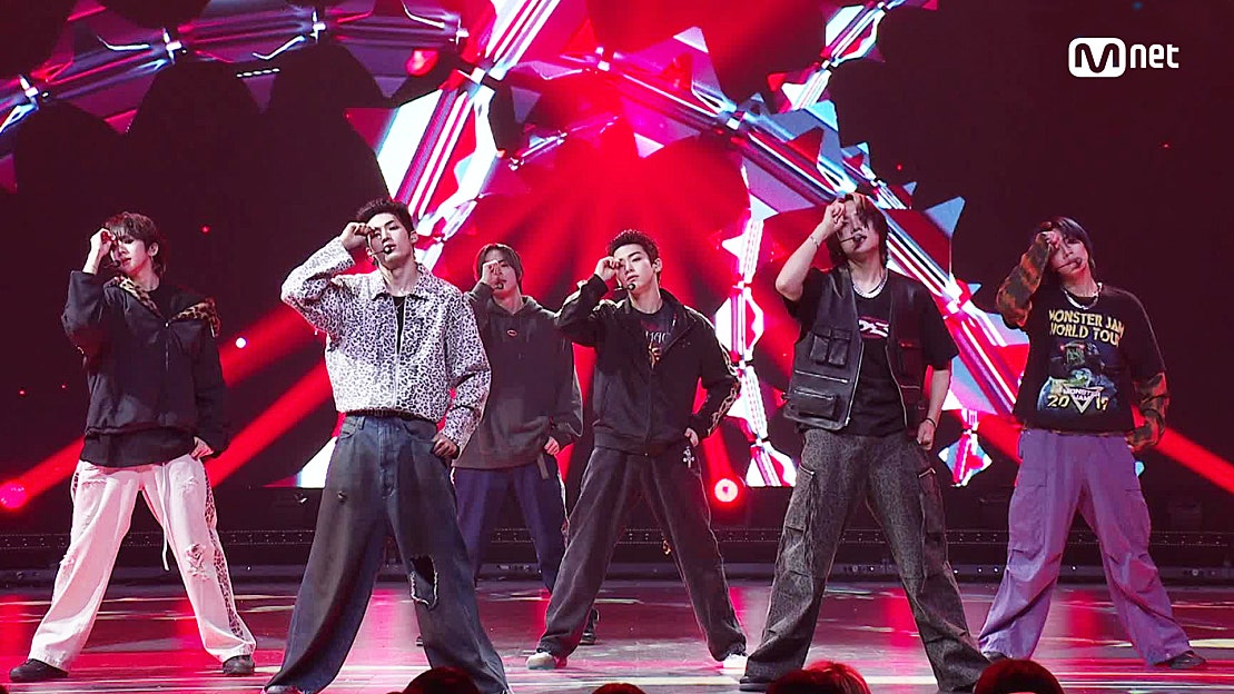 82MAJOR(82메이저) - 뭘 봐(TAKEOVER) | Mnet 250501 방송 - 네이버 TV