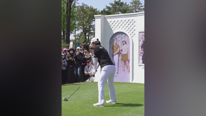 [AI클립] 4R 파4 14번홀 박지영 티샷 (크리스에프앤씨 제47회 KLPGA 챔피언십) - 네이버 TV