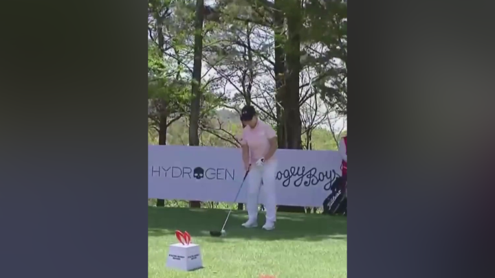 [AI클립] 4R 파5 7번홀 홍정민 티샷 (크리스에프앤씨 제47회 KLPGA 챔피언십) - 네이버 TV