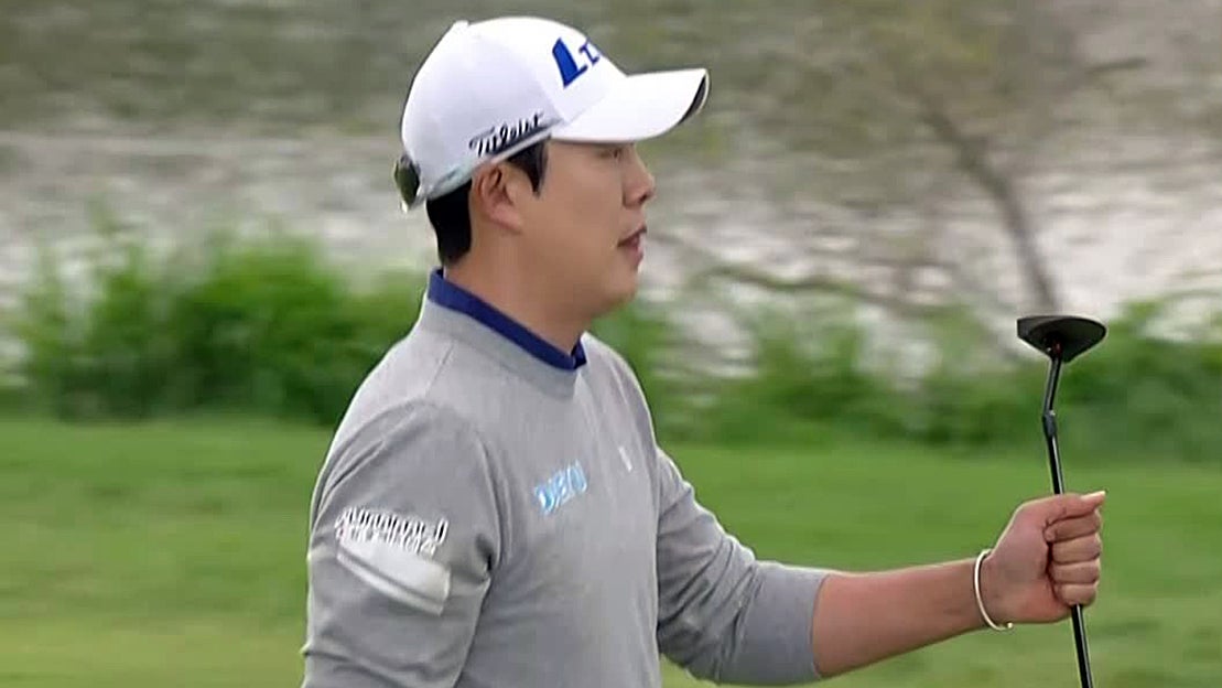 먼 거리 버디 퍼팅 성공하는 정재현 [KPGA 클래식 2R] - 네이버 TV