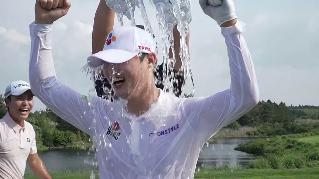 데뷔 통산 2승 완성하는 배용준의 세리머니 [KPGA 클래식 FR] - 네이버 TV